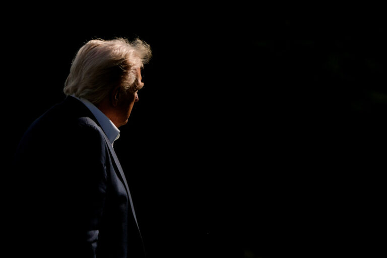 Oregon sues Trump over ‘unlawful’ troop deployment in Portland – Rifnote